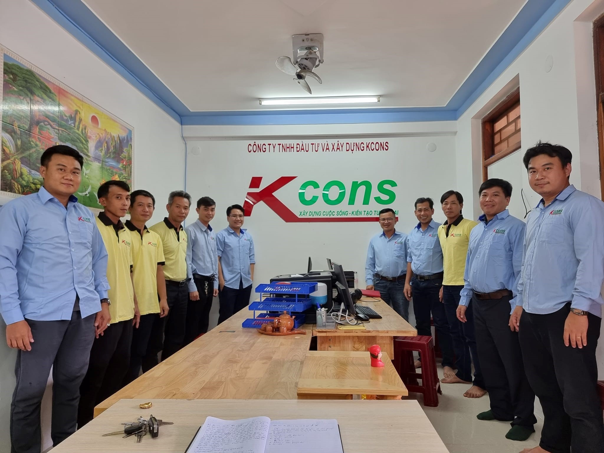 Li??n h??? – X??Y D???NG KCONS